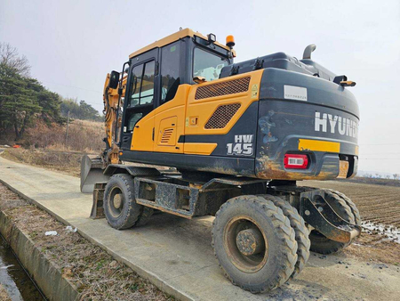 Excavator Hyundai HW145