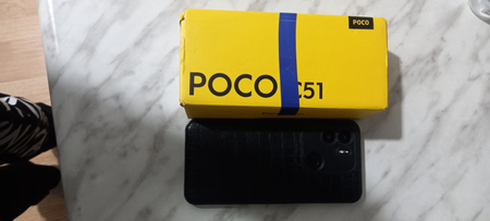Продам телефон Poco C51