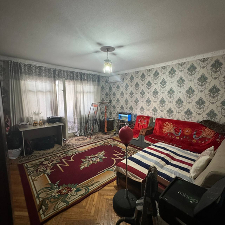 Продаётся квартира Чиланзар Ц Квартал 3-9-9