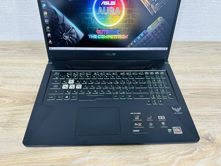 Мощный ASUS TUF RYZEN 7 Большой 17.3 Дюймой дисплей