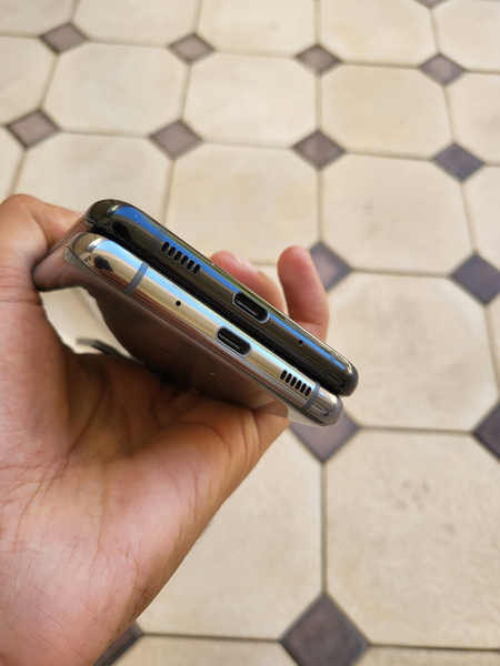 Samsung Galaxy S20 Ultra 5G. Snapdragon 865 OzU 12/256 GB. Kafolat bor