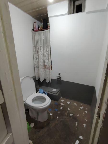 Chilonzor qatortol 1-tor   1.8sotik   160000$
