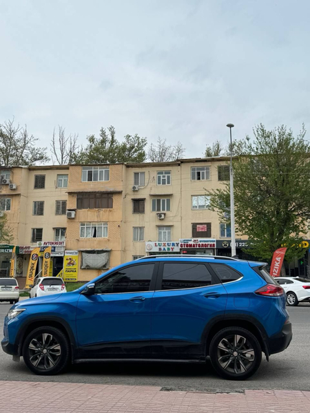 Tracker2 Sotiladi Arzon Narxda