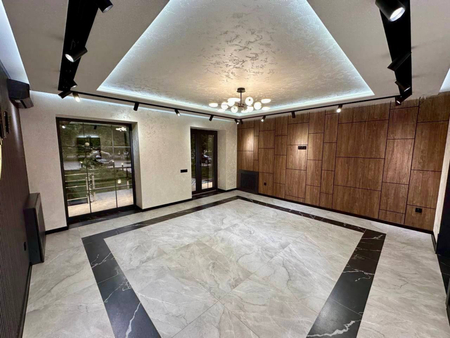 Продаю Своя Hi-Tech Office Яккасарай Мукумий Мост Вдоль дороги 90м2.