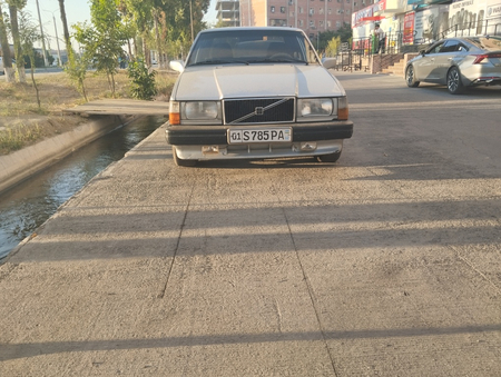 Продаётся Вольва 740