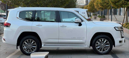 Toyota Land Cruiser 300 Luxury 3.5L 2023