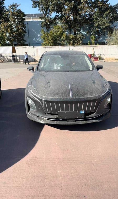 Hongqi e-qm5 electr