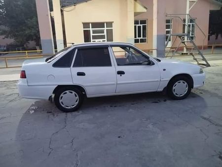 Surochna sotiladi