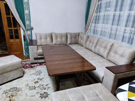 Срочно продаётся диван