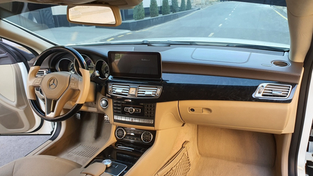 AMG CLS 400 Небитая 2013 Состаяние Какновый