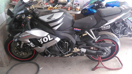 HONDA CBR 600 родной глушитель