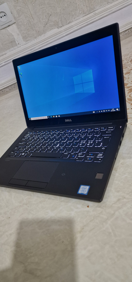 Dell Core i5 Ekran sensor operativka 16gb ddr4 hotira 256gb m2ssd