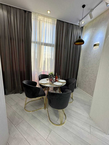 СРОЧНО ПРОДАЕТСЯ 3х ком квартира на  Ц-5 (м Минор)  95,5м2