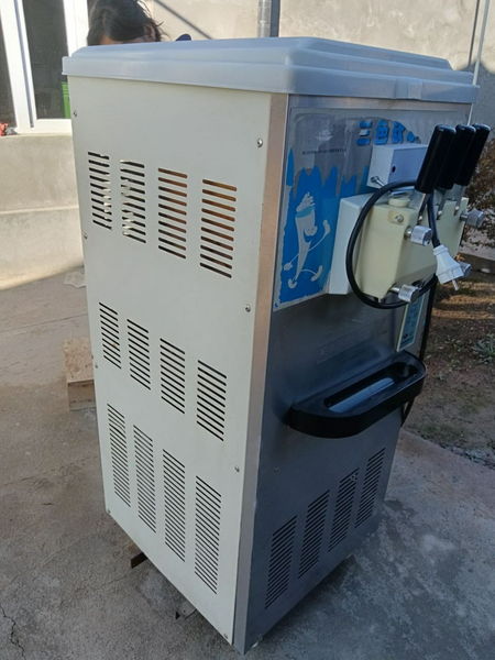 Frezer 220v Marojni aparat