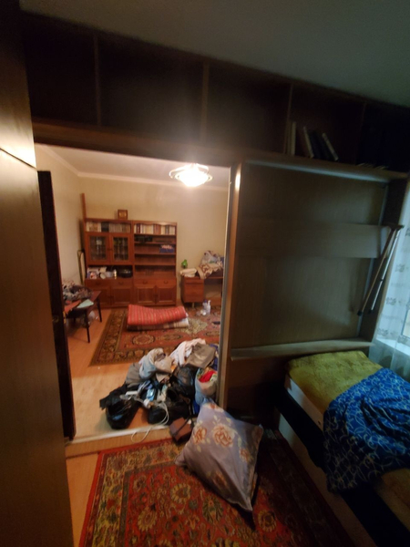 Продается галерейка Юнусабад 18, 1в2/2/4