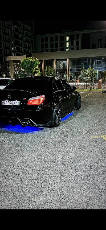 BMW E60 M50B30.