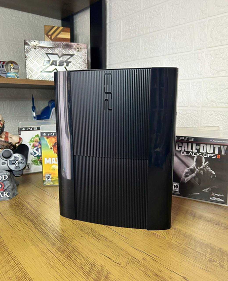 Sony PlayStation 3 Slim / Pro в Идеальном Состоянии + с Играми !