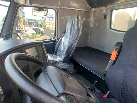 Tentli prisepla,Avtavozla,Furala tashishga mo'ljallangan Howo T7 2024