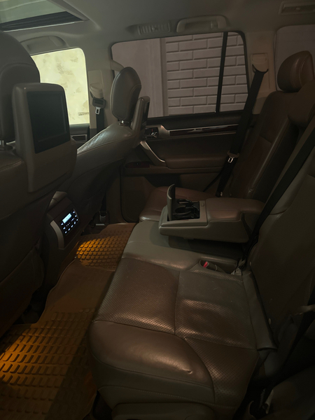 Lexus GX 460 в идеальном состоянии