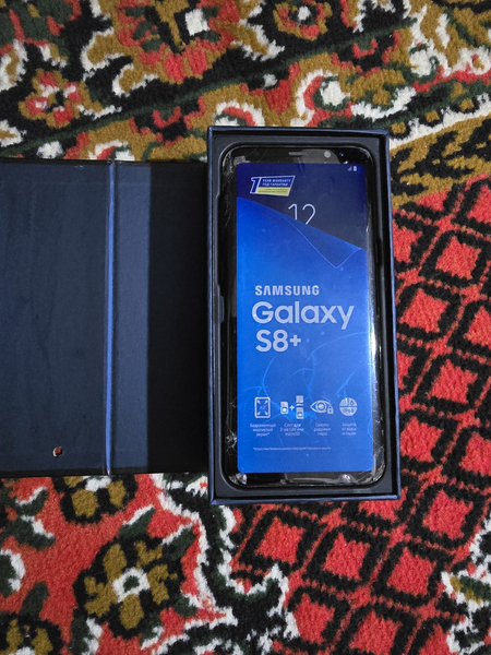 Samsung S8+ на запчасти