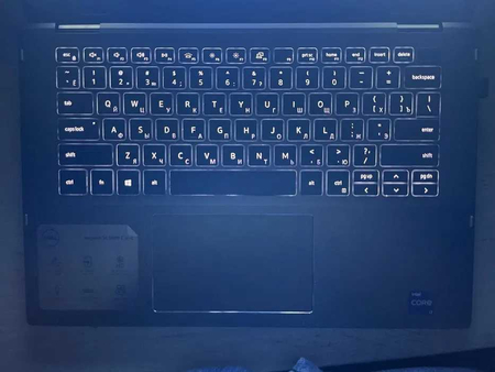 Ноутбeк сотилади 650$