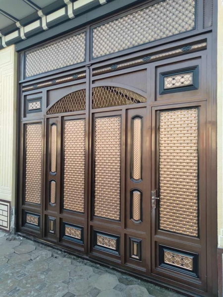 Sifatli temir darvozalar