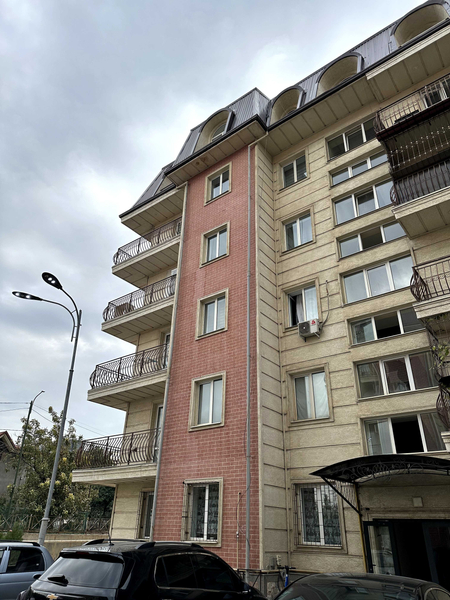 2х комнатная квартира в отличной локации в центре