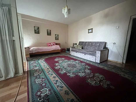 БОБУРА. 3/9/13 Аэропорт Корзинка. 62m2. Яккасарайский р-н.