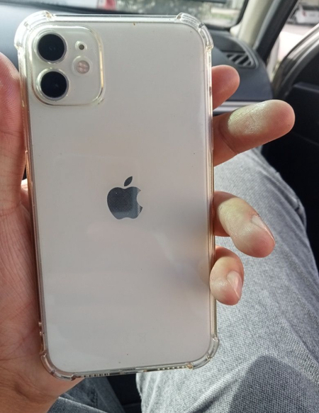 iphone11 64 gb ideal