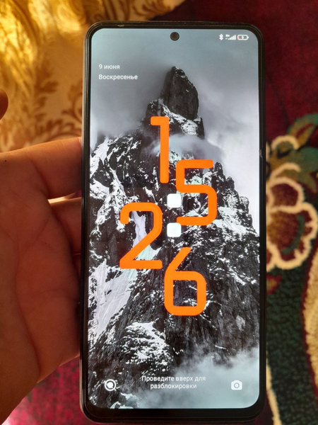 Redmi not 12 6/128 xolati juda zur 4 oy buldi olganimga mazza qilib is