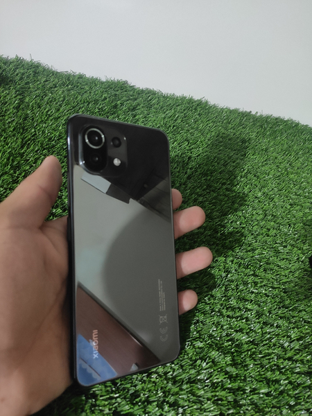 Xiaomi 11 Lite sotiladi