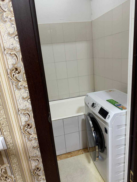 2 хоналик квартира тайёр холатда сотилади