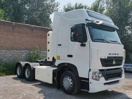 T7H CNG 6x4 тягач 2024 йил ишлаб чикарилган