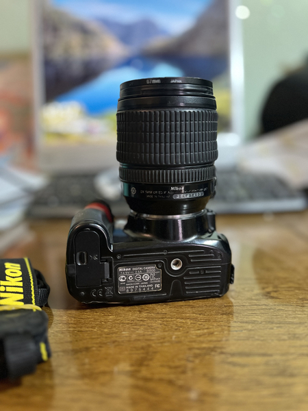 Nikon 3100 sotiladi narxini kelishamiz