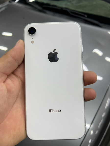 Iphone Xr 77% 64 talik