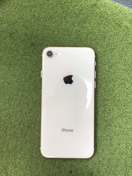 Iphone 8 с гарантией