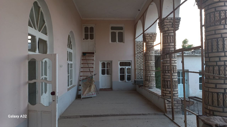 G\\\'ijduvonda Kafe sotiladj