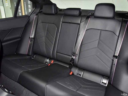 Gonzo Motors Samandar BMW i5 M60