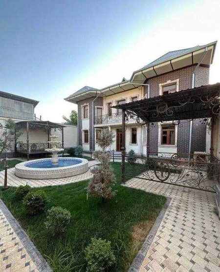 Продается Евро Дом Қулол маҳалласида  280м2