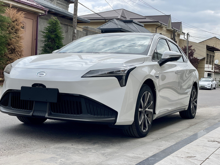 Gac aion s plus электромобиль сотилади срочно