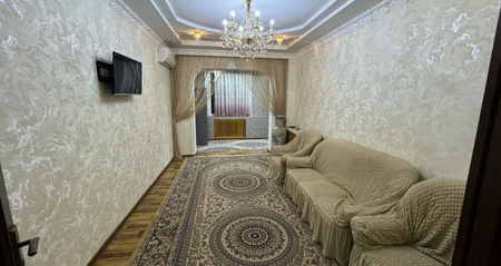 Чилонзор 6кв метро Мирзо Улугбек 3хона арендага берилади