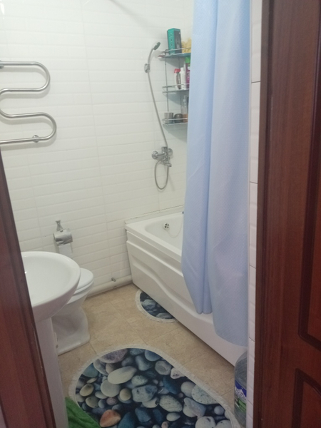 2 хоналик квартира аренда. 450.$. меблим римот без. Пасредникрв. Свое.