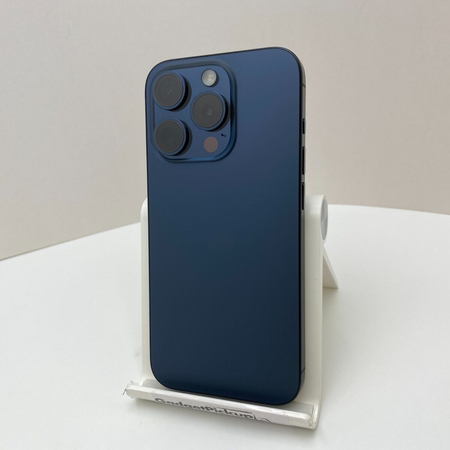 Продаю iphone 15 pro состояние как новое.