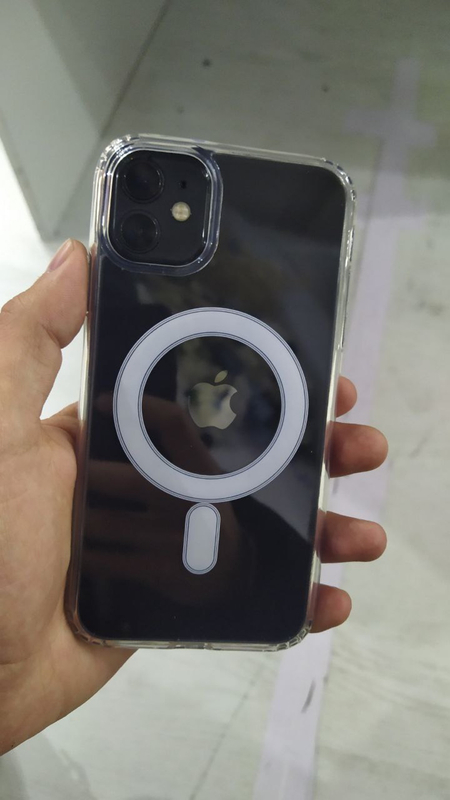 iPhone 11 64Gb 180$