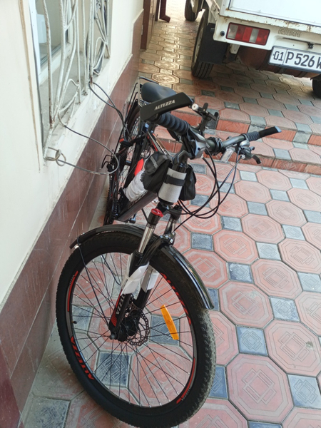 Velosiped Xolati yangi
