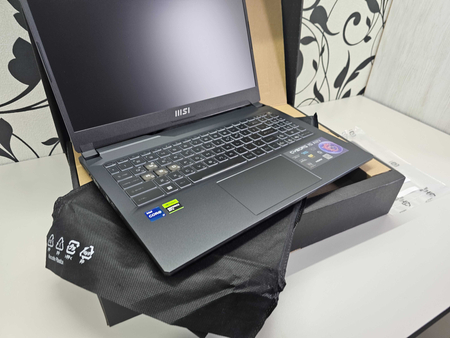 ПРОДАМ MSI Cyborg 15 ГЕЙМЕРСКИЙ Ноутбук Core™ i7-12650H и RTX4060/8GB