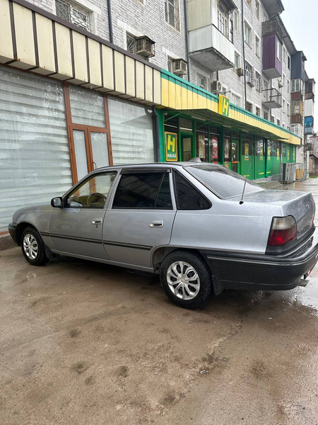 Nexia sotiladi sastayanasi yaxshi