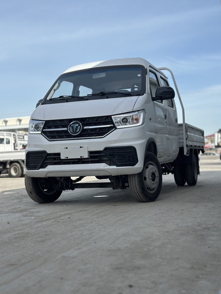 Tm03 moshina sotiladi