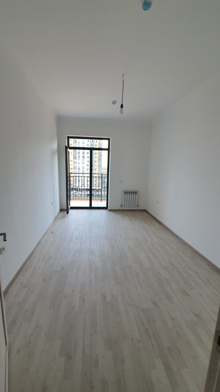 Янги-Дархон-2. Новостройка. 3 хона 7-этаж 80м².