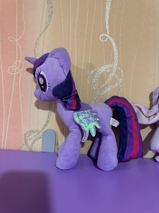 Плюшевые игрушки my little pony и littlest pet shop а так же disney